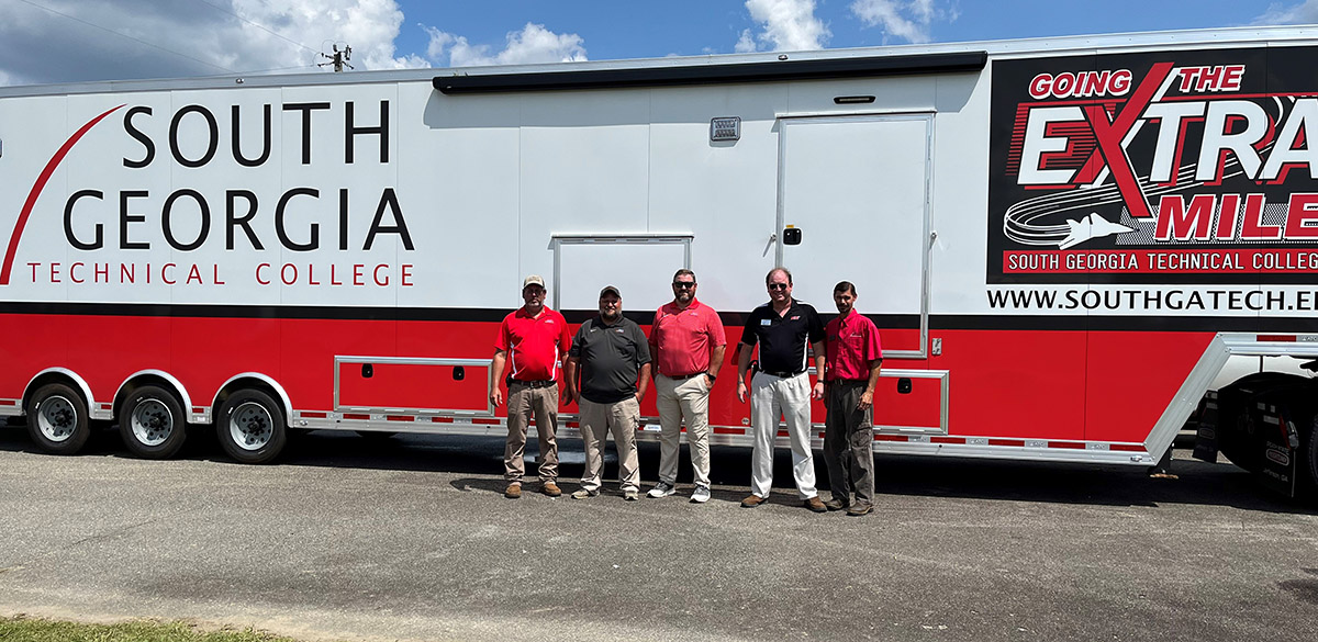 New SGTC Mobile STEM Lab displayed at Southwestern FFA Rally in Moultrie | Cordele Dispatch